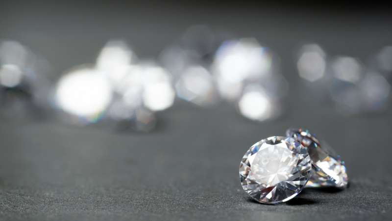 Diamond Cleaning With Vinegar: Will Vinegar Harm a Diamond? - Diamond101