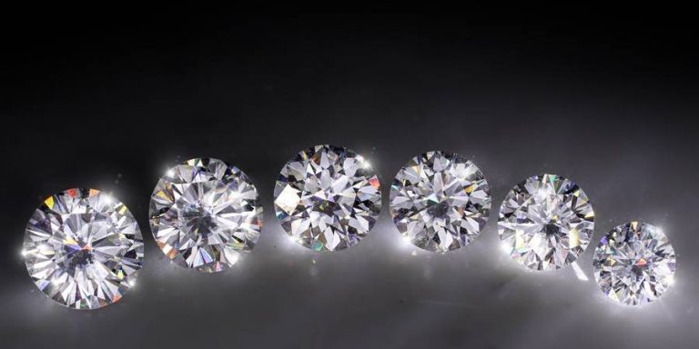 10-Carat (10ct) Diamond: Everything You Need To Know - Diamond101
