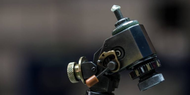 An In-Depth Guide on Diamond Cutting: How Are Diamonds Cut? - Diamond101