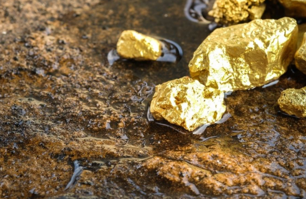 How to Tell if Gold Is Real: 4 Methods You Can Try At Home - Diamond101