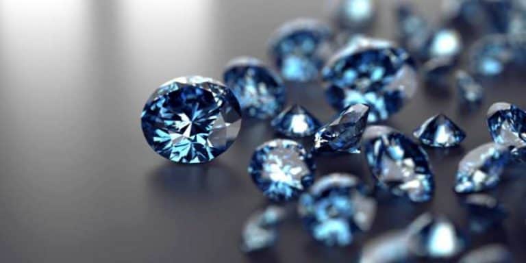 Why Can Blue Diamond Conduct Electricity? - Diamond101