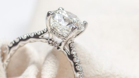 Tiffany Settings: Everything You Need to Know - Diamond101