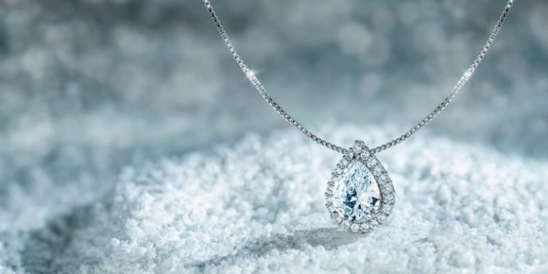 Diamond Slang: Why Are Diamonds Sometimes Called Ice? - Diamond101