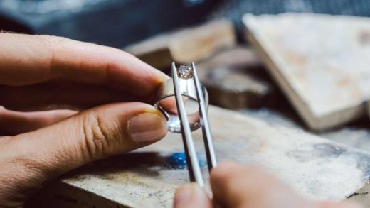 CVD Diamonds: What Is CVD Diamond? All You Need To Know - Diamond101