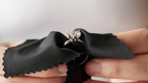 Diamond Polish: From Rough Stone to a Beautiful Diamond - Diamond101