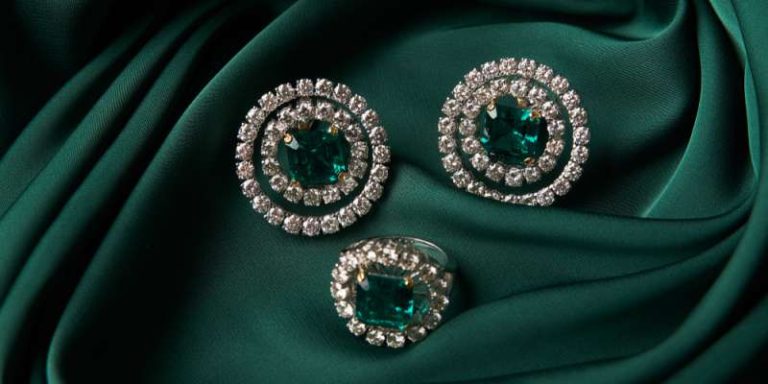 Diamonds Vs. Emeralds: What Is the Best Choice for You? - Diamond101