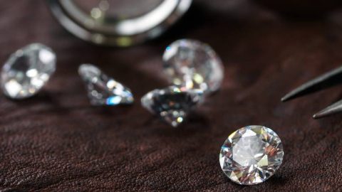 An In-Depth Guide on Diamond Cutting: How Are Diamonds Cut? - Diamond101