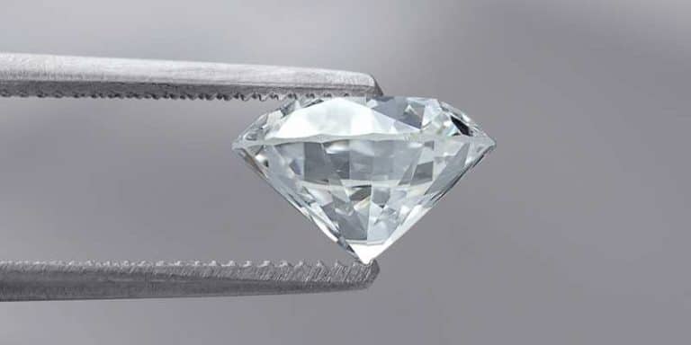 Do Real Diamonds Show Up On X-ray? - Diamond101