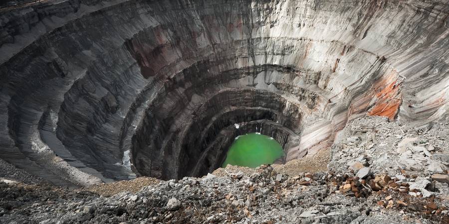 How Far Below the Earth’s Surface Are Most Diamonds Crystallized ...