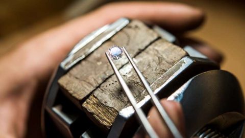 HPHT Diamonds: What Is HPHT Diamond? All You Need To Know - Diamond101