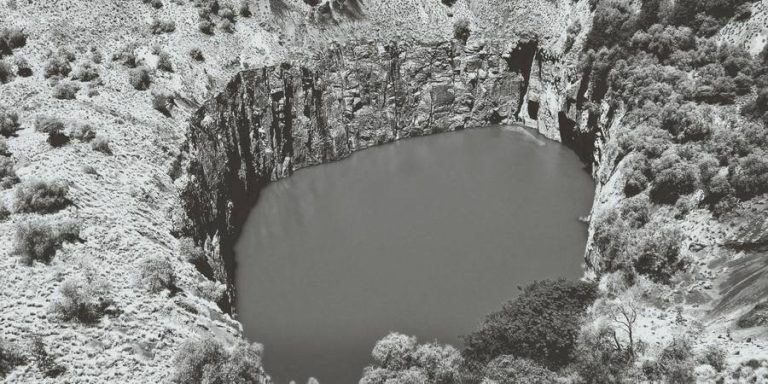 What Are Negative Effects Of Diamond Mining? - Diamond101