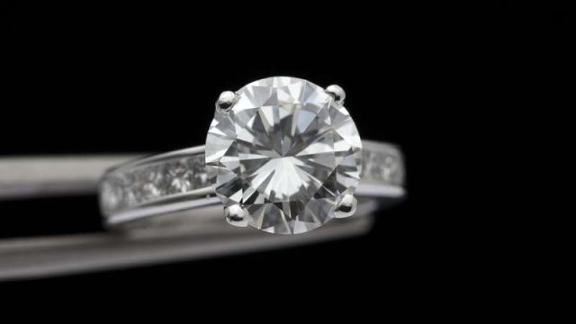 Round Brilliant Cut Diamonds: Everything You Need To Know - Diamond101
