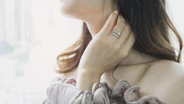 How To Wear Multiple Diamond Rings? - Diamond101