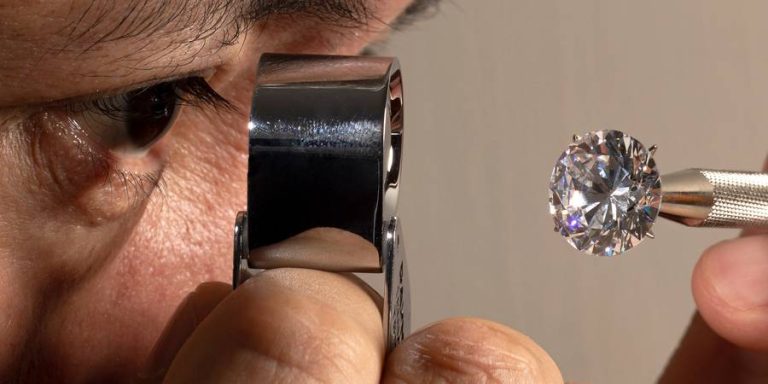 What Are The Characteristics Of A Diamond? - Diamond101