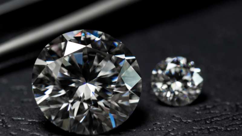Moissanite Vs. Diamond: What Is A Moissanite Diamond? - Diamond101