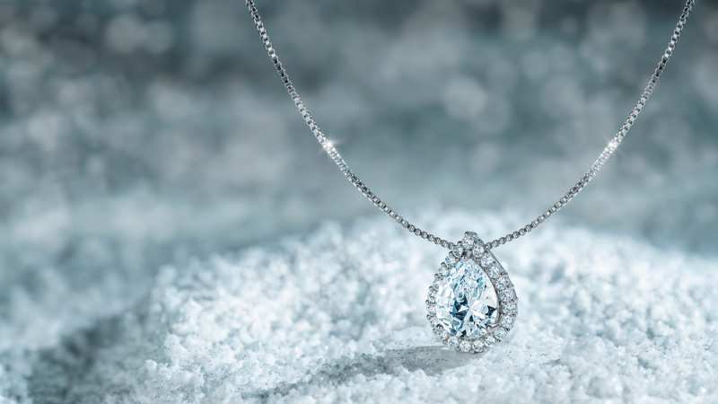 What Is Diamond Accent? Everything You Need To Know - Diamond101