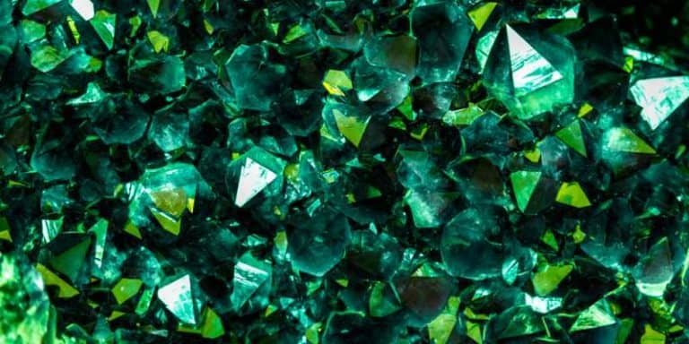 Is Diamond A Metal Or Non-metal? Rock Or Stone? - Diamond101