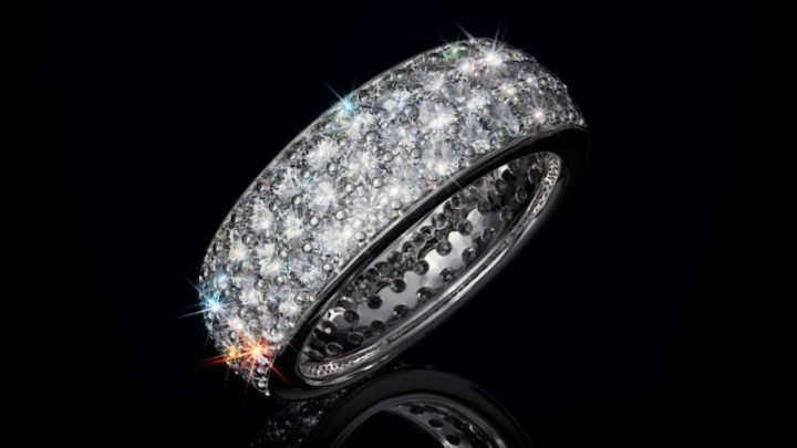 Pavé Diamonds: Learn More About Pave Settings For Diamonds - Diamond101