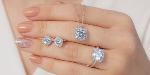 White Gold: Everything You Need to Know and More - Diamond101