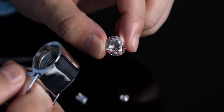 Why Are Diamonds Valuable? What Makes Diamonds Valuable? - Diamond101